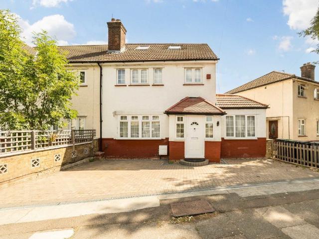 Gospatrick Road, London N17, 6 bed end terrace house to rent, £4,500 pcm | PrimeLocation