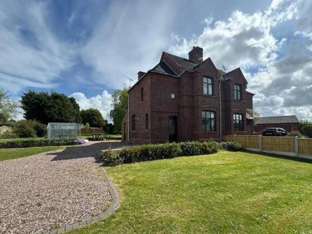 Gospel Ash Road, Bobbington, 2 Bedroom Semi detached