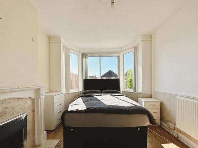 Gospel Lane, Birmingham, 1 Bedroom House