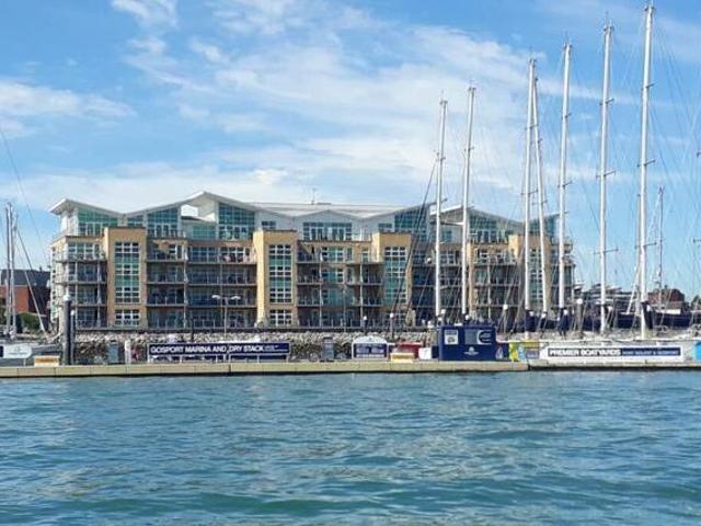 Gosport Marina, Mumby Road, 2 Bedroom Apartment