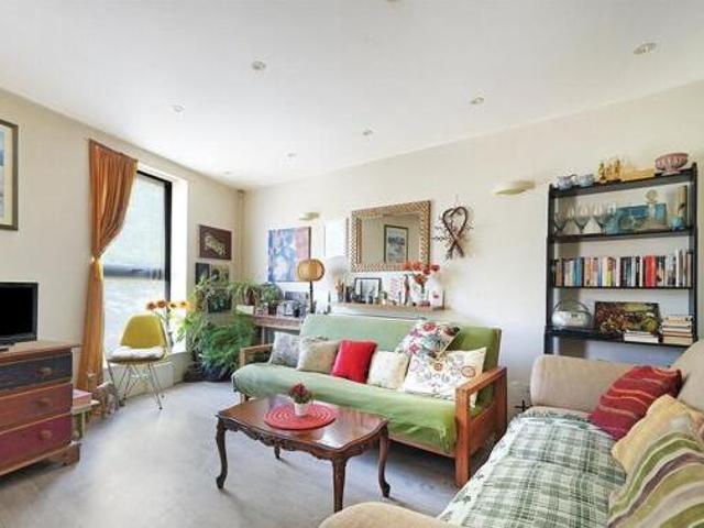 Gosport Road, Walthamstow, 1 Bedroom Flat