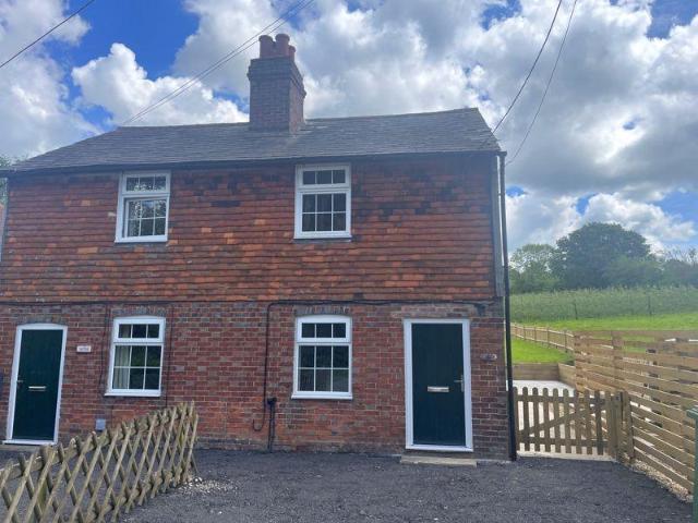 Goudhurst Road, Marden 2 bed house to rent £1,295 pcm £299.