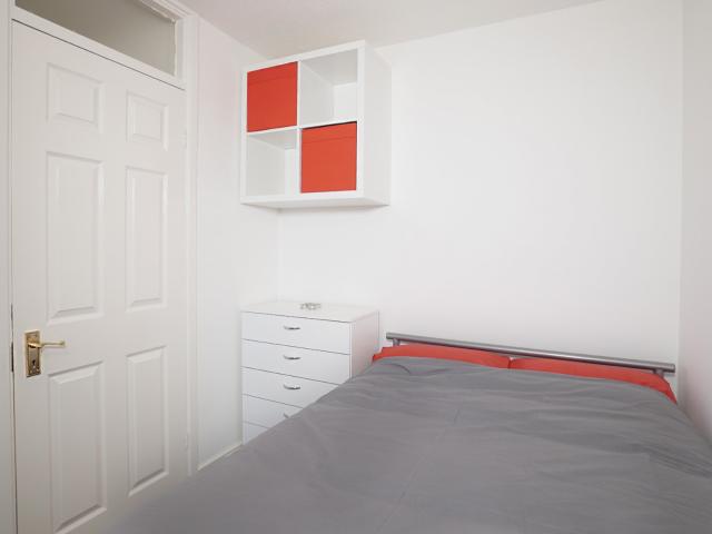 Gough Walk – Room 4