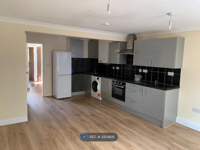 Gould Terrace, London E8, 3 bed flat to rent, £3,000 pcm | PrimeLocation