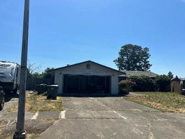 Gould Cir