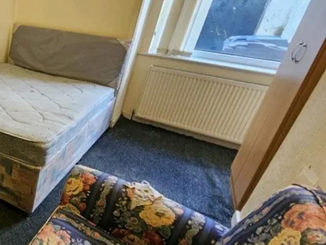Goulden Street, Eccles, M6 5PU, United Kingdom | 4 bed house for rent #165457575 | Rentberry