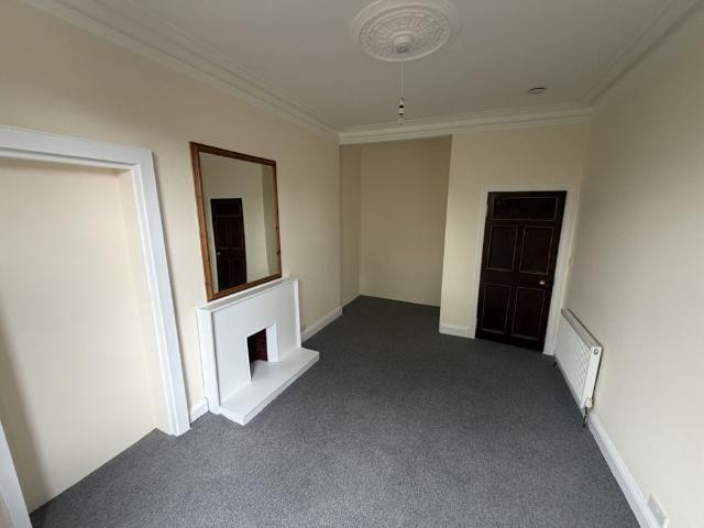 Govanhill Street, Glasgow | £750 Monthly