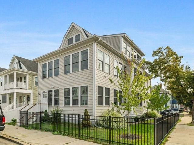 Governor Winthrop Rd Unit,somerville, Condo For Sale