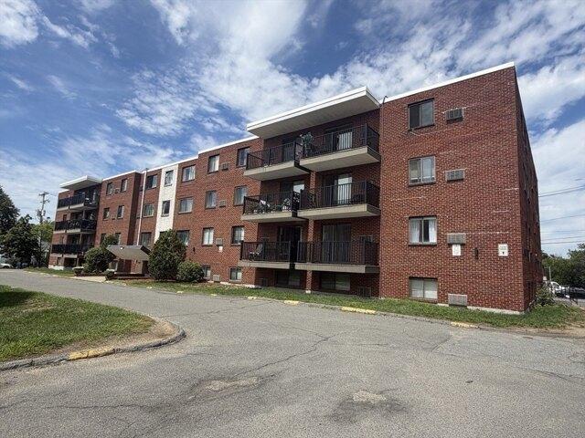 Governors Dr Apt,winthrop, Condo For Sale