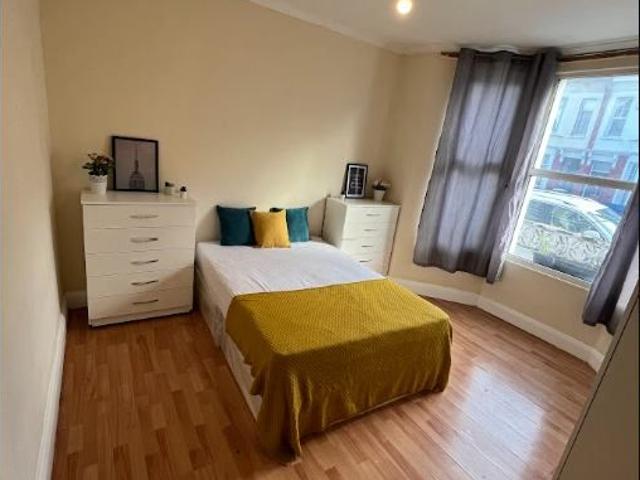 Gowan Road, London NW10, Room to rent, £498 pcm | PrimeLocation