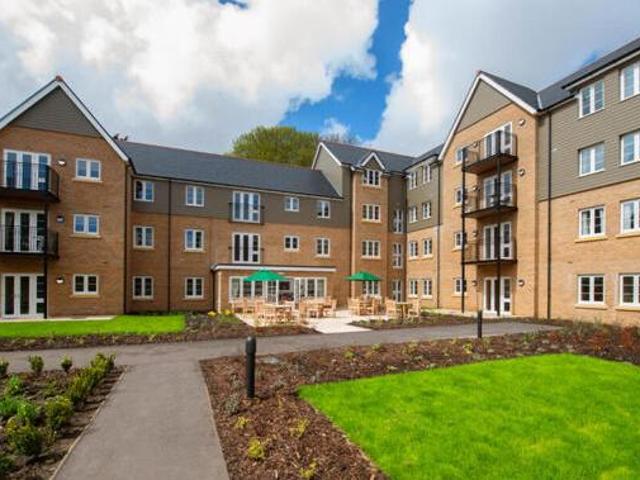 Gower Road, Sketty, 2 Bedroom Retirement