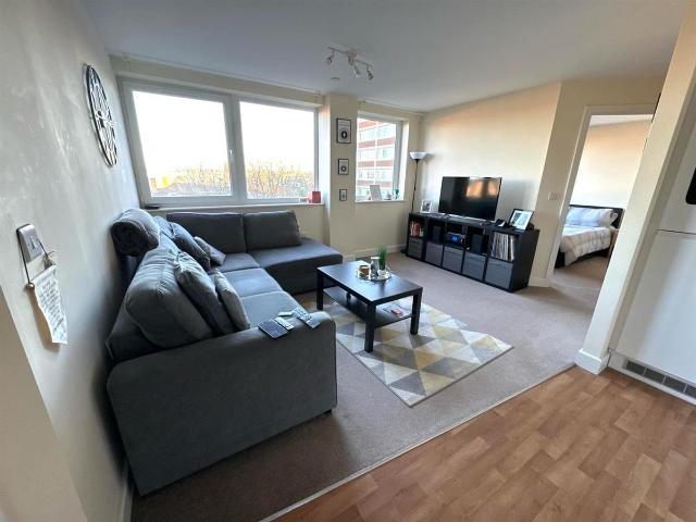 Gower Street, Derby DE1, 2 bed flat to rent, £795 pcm | PrimeLocation
