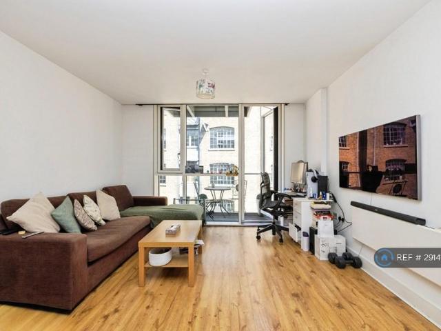 Gowers Walk, London, E1 1 bed flat to rent £2,200 pcm £508 pw