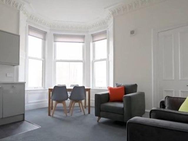 Gowrie Street, West End, Dundee DD2, 3 bed flat to rent, £1,400 pcm | PrimeLocation