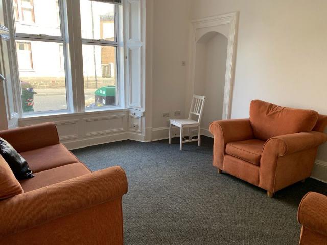 Gl Constitution Street, Dundee DD3, 2 bed flat to rent, £640 pcm | PrimeLocation