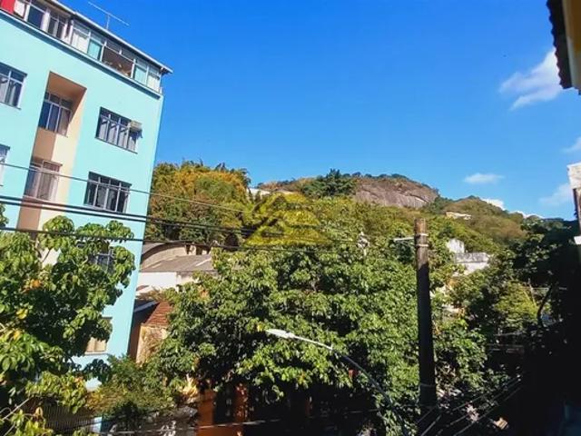 Glória | Casa Comercial