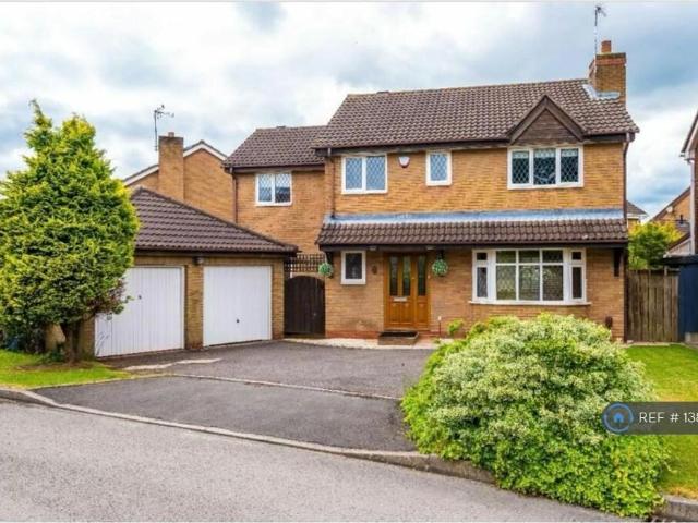 Gloucester Close, Nuneaton, CV11 5 bed detached house to rent £2,495 pcm £576 pw