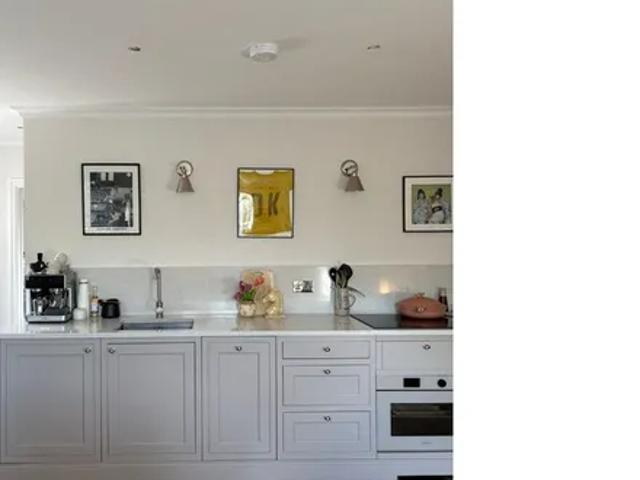 Gloucester Crescent, Primrose Hill, London, NW1 7EG, United Kingdom | 2 bed apartment for rent #167075890 | Rentberry
