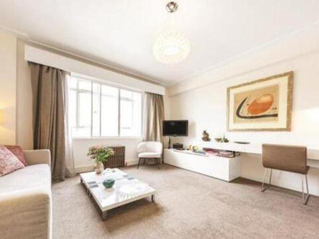 Gloucester Place, Marylebone, 2 Bedroom Apartment