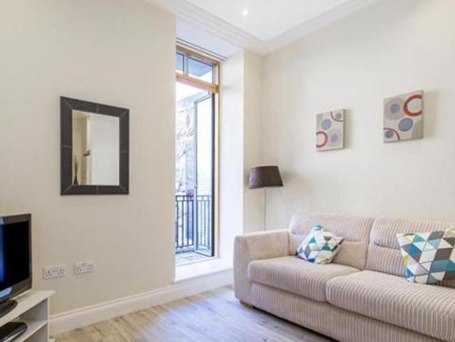 Gloucester Place, Marylebone, 2 Bedroom Apartment