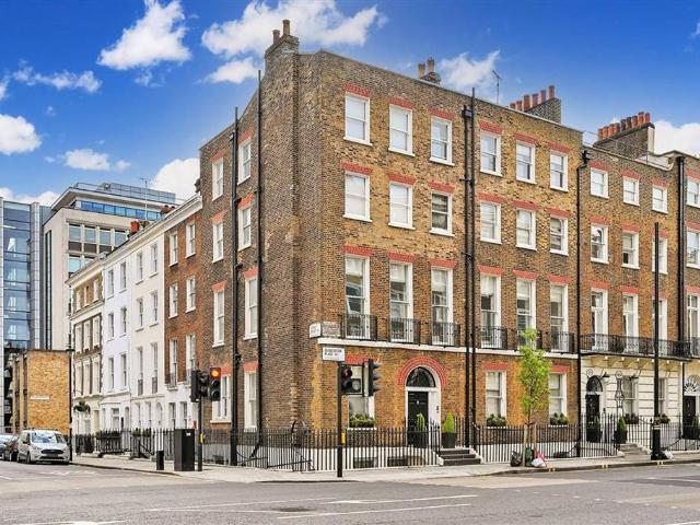 Gloucester Place, London W1U 1 bed flat to rent £3,358 pcm £775 pw