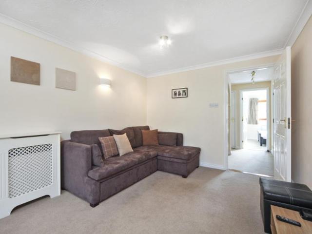 Gloucester Place, London NW1 1 bed apartment to rent £2,773 pcm £640 pw