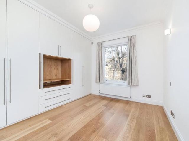 Gloucester Place, London NW1 2 bed apartment to rent £3,683 pcm £850 pw