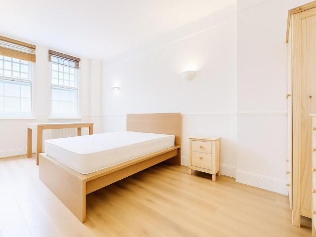 Gloucester Place, London NW1 Studio to rent £1,790 pcm £413 pw