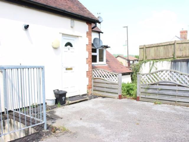 Gloucester Road, Coleford GL16, 2 bed flat to rent, £725 pcm | PrimeLocation