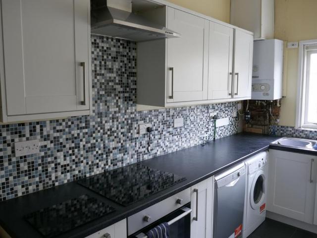 Gloucester Road, Bishopston BS7 5 bed house to rent £3,775 pcm £871 pw