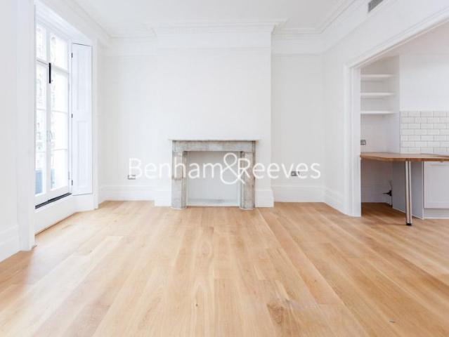 Gloucester Road, Kensington SW7 2 bed apartment to rent £5,178 pcm £1,195 pw