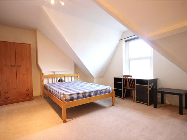 Gloucester Road, Horfield, Bristol BS7, 8 bed terraced house to rent, £5,000 pcm | PrimeLocation