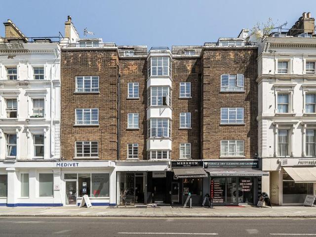 Gloucester Road, South Kensington. 2 bed flat to rent £5,417 pcm £1,250 pw