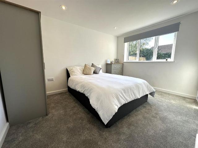 Gloucester Road, Patchway BS34, Room to rent, £925 pcm | PrimeLocation