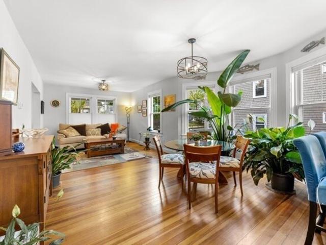 Gloucester St Unit,arlington, Condo For Sale