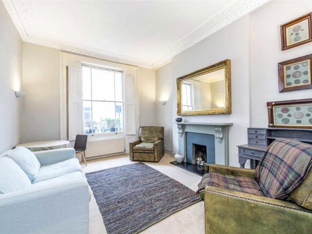 Gloucester Street, London SW1V 1 bed flat to rent £2,500 pcm £577 pw