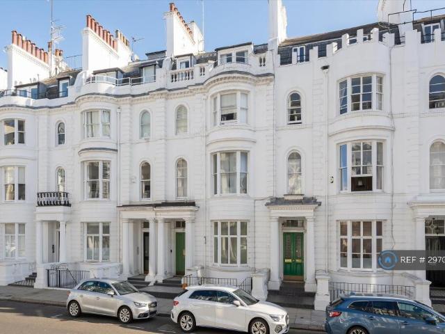 Gloucester Terrace, London, W2 Studio to rent £2,000 pcm £462 pw