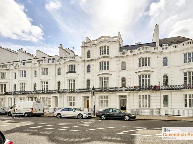 Gloucester Terrace, London 1 bed house to rent £2,700 pcm £623 pw