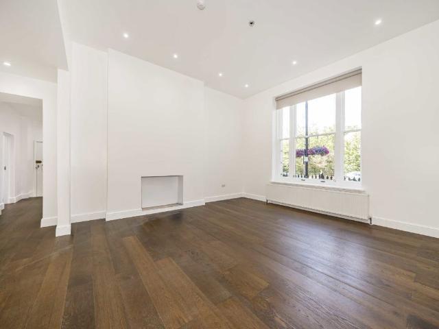Gloucester Terrace, Notting Hill W2, 3 bed flat to rent, £7,000 pcm | PrimeLocation