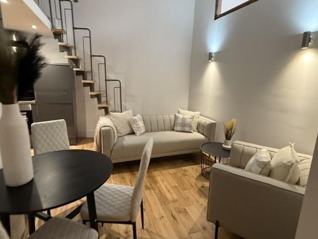 Globe House, 30 34 Southall Street, Manchester, M3 1LP