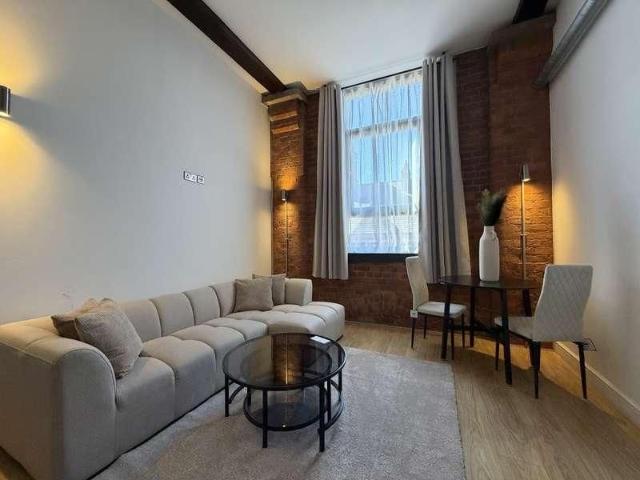 Globe House lo, Southall Street, Manchester, M3