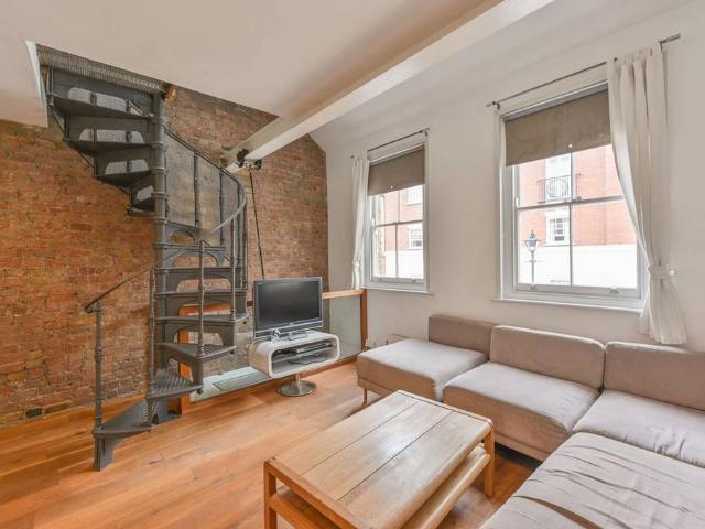 Globe Road, E2, Bethnal Green. 2 bed flat to rent £4,500 pcm £1,038 pw