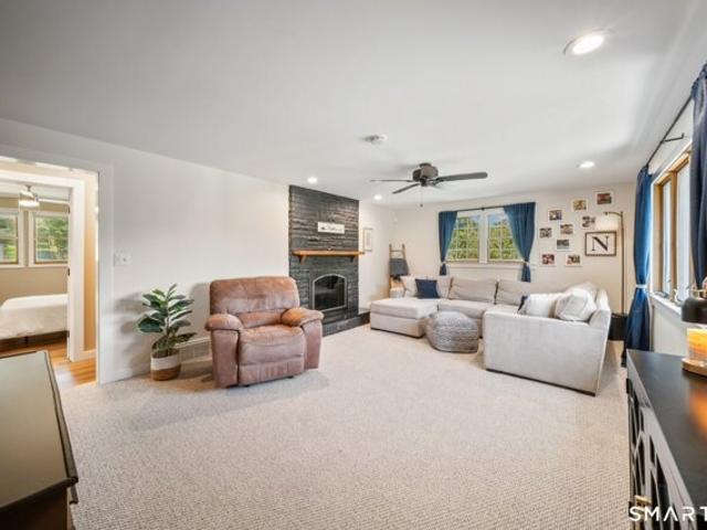 Gloria Ave, Seymour, Home For Sale
