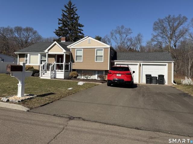 Gloria Pl, East Haven, Home For Sale