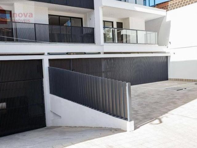 Glória Tower Lindo Apartamento com 2 qtos/suíte/varanda gourmet/piscina/1 vaga, à venda, 79 m² por
