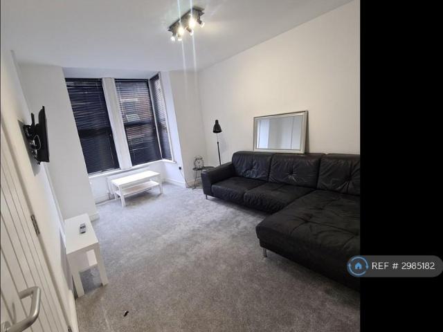 Glossop Street, Leeds, LS6 2 bed maisonette to rent £1,127 pcm £260 pw