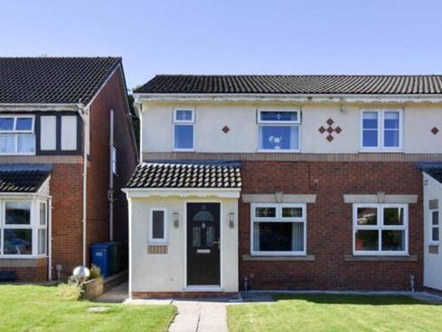 Gladden Hey Drive, Winstanley, 3 Bedroom Semi detached
