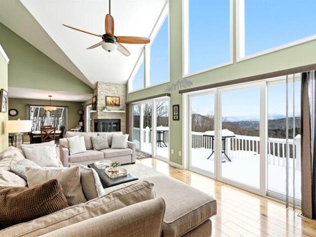 Glade Cir, Campton, Home For Sale