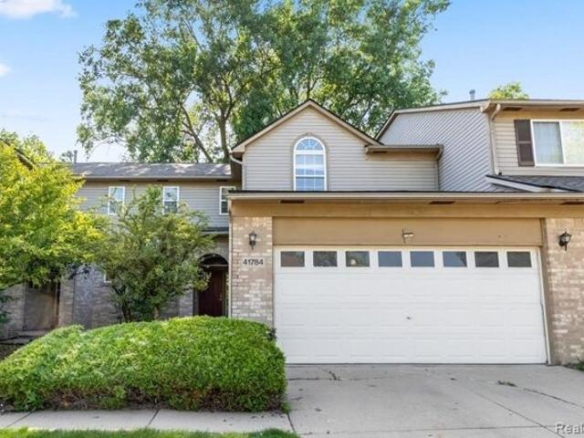 Glade Rd Unit,canton, Condo For Sale