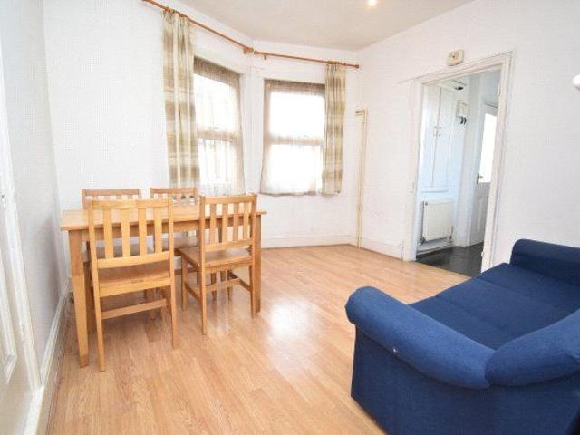 Gladestone Avenue, Wood Green, London N22, 3 bed flat to rent, £3,000 pcm | PrimeLocation